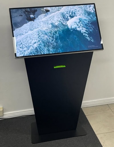 32″ Slim Touch Screen Kiosk Landscape | KIO320L-SLIM Touch Screen Kiosk